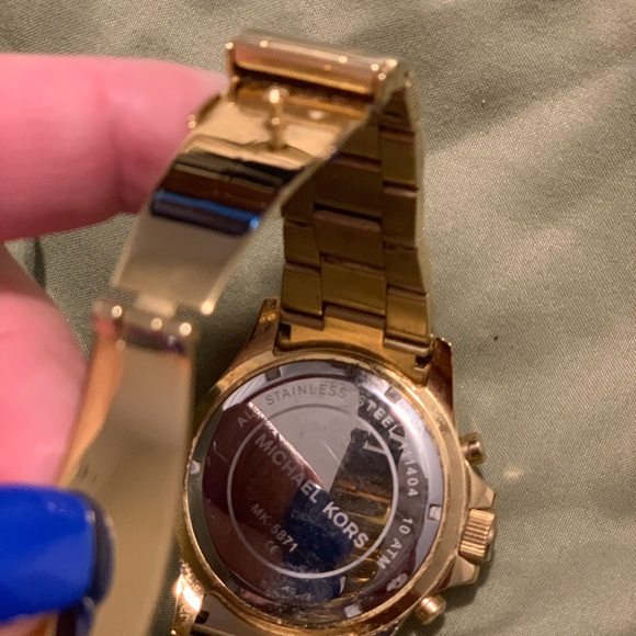 Michael Kors | Jewelry | Michael Kors Everest Chronograph Mk587 Watch ...